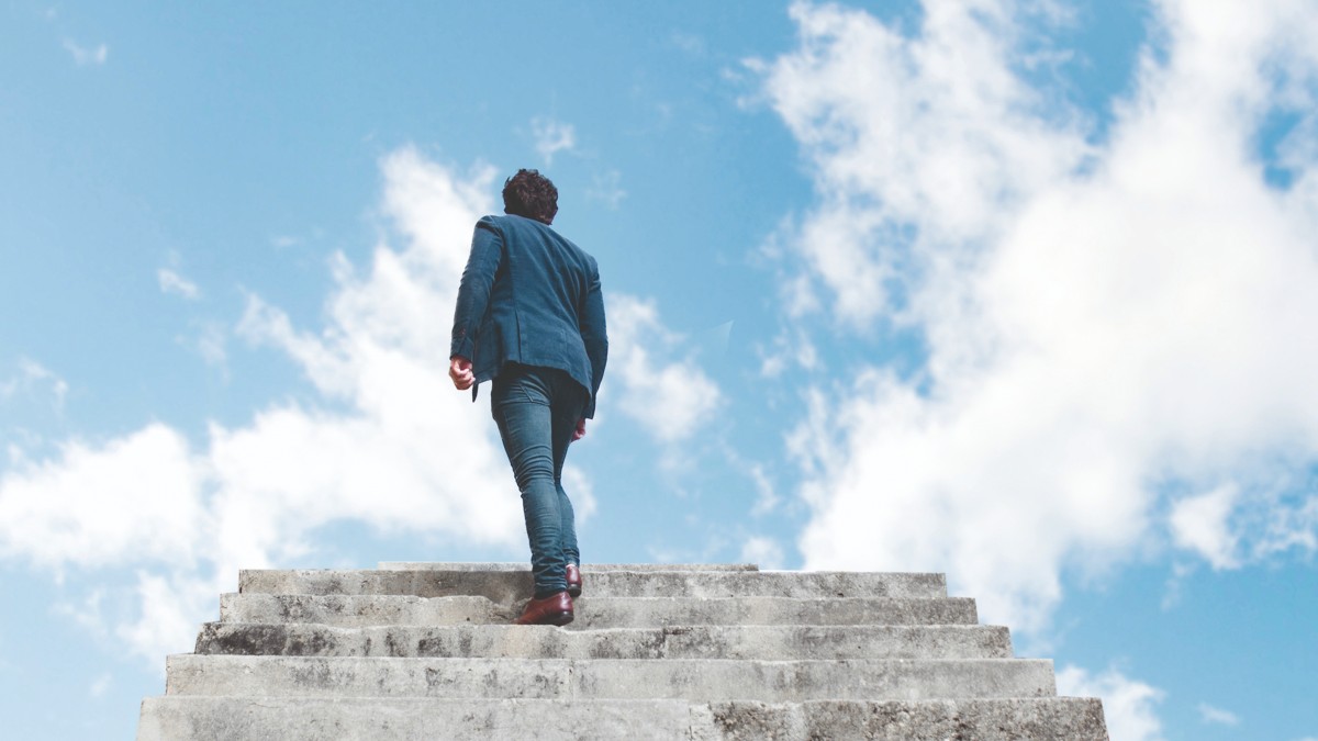 AVANZANDO A PESAR DE LA ADVERSIDAD | Revista Colombia Rotaria