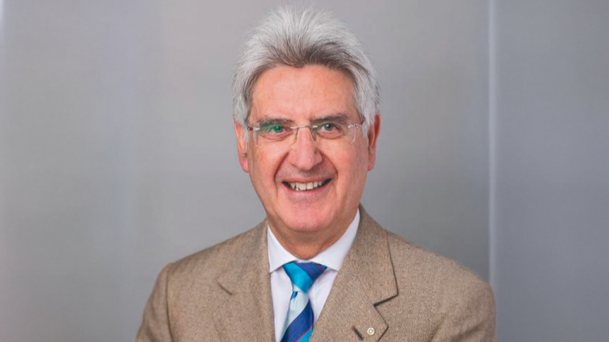 EL ITALIANO FRANCESCO AREZZO ES ELEGIDO PRESIDENTE DE RI 2025-2026 ...